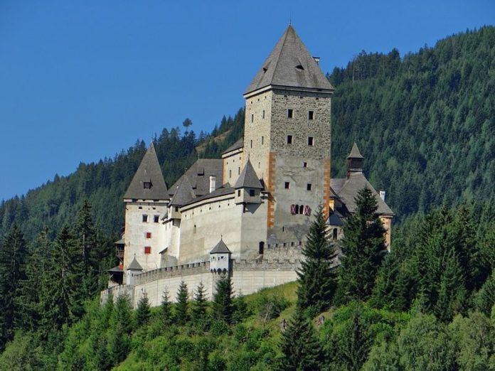 Moosham Castle | The Castle of Witches in Austria
