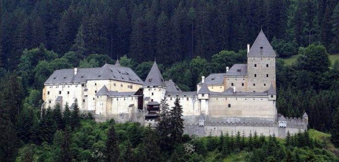 Moosham Castle | The Castle of Witches in Austria