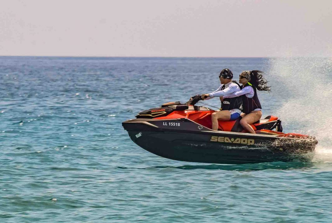 Sunset and jet ski Florida keys - Mysterioustrip