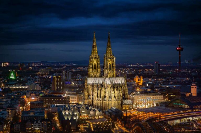 7 Must-See Attractions in Germany - and Tips on Getting the Most From ...